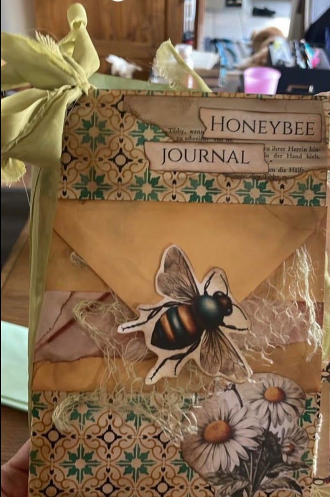 May 11: Junk Journal Class – Raggs to Riches